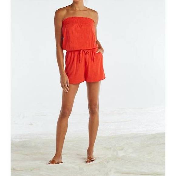 Red Haute | Pants & Jumpsuits | New Red Haute Strapless Smocked Romper ...